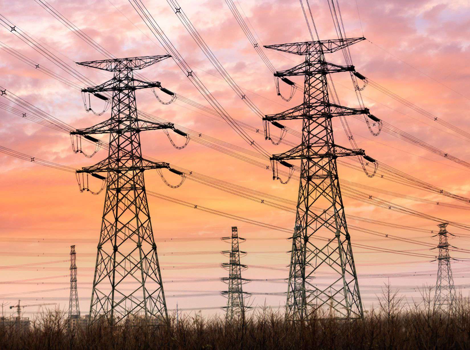 How to Make Money with Free Electricity (17 Best Ways) - Wildchildretire
